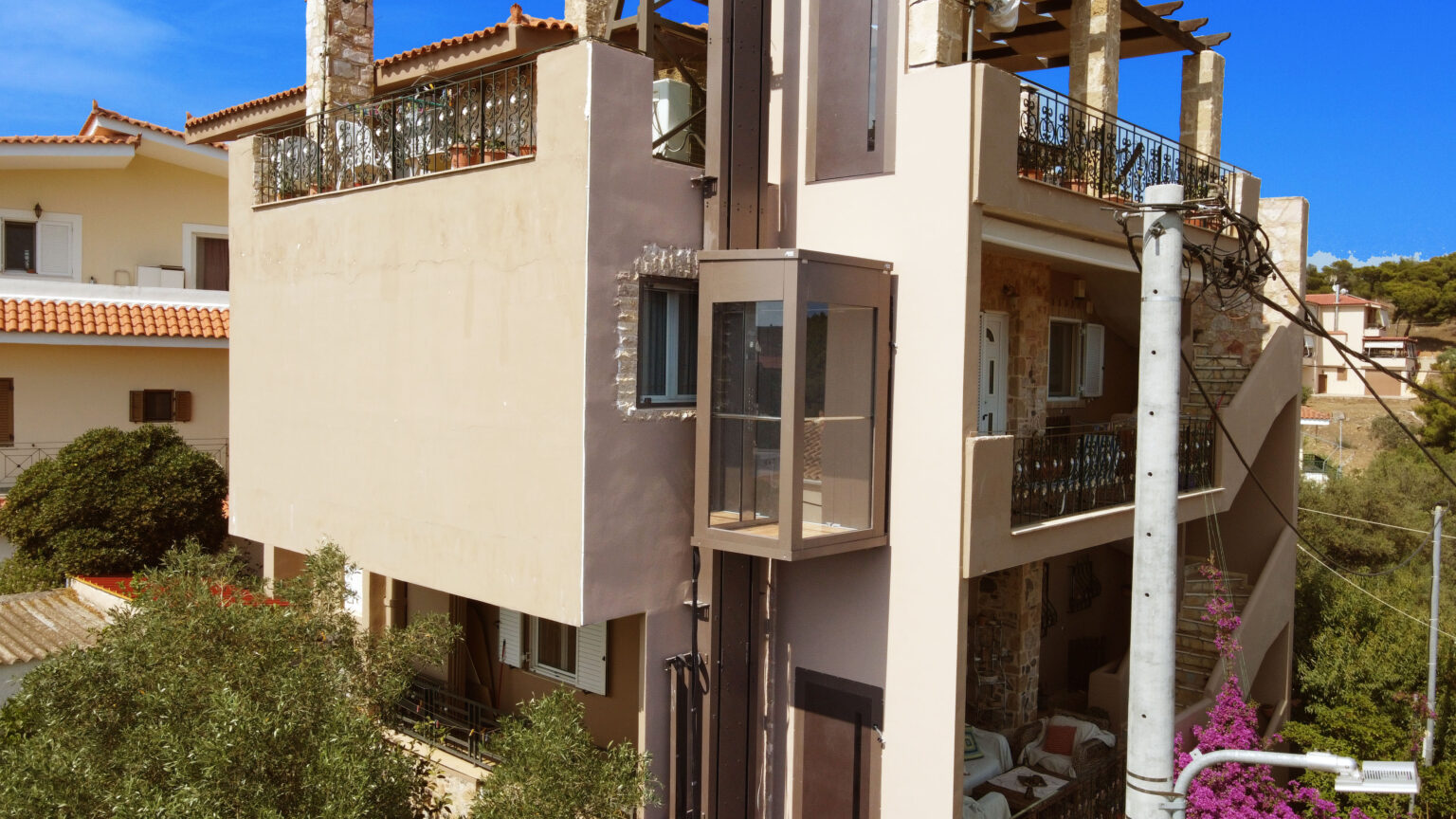Easy lift cabin S - Outdoor Elevators | aviek.com
