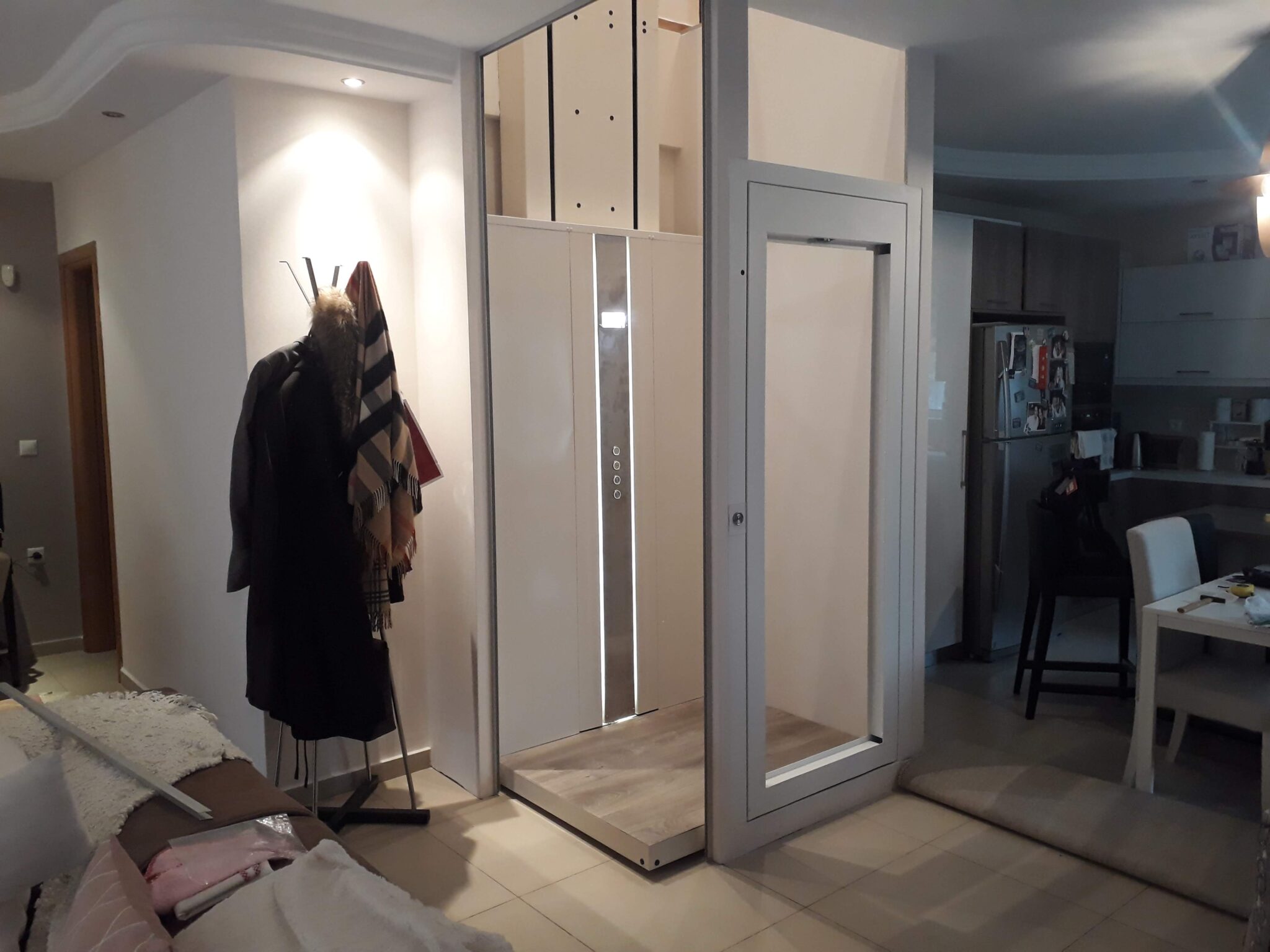 Easy lift cabin S - Εξωτερικοί ανελκυστήρες | aviek.com